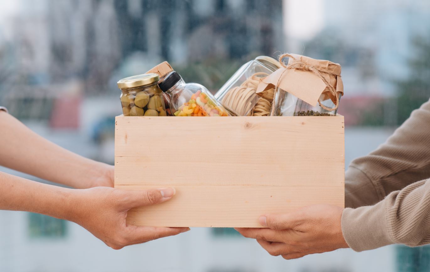 Supporting & Giving Back to Our Local Communities | Jouta HR